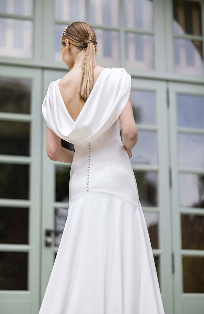 Robe de mariée 22604 - Bella | Juste un Baiser
